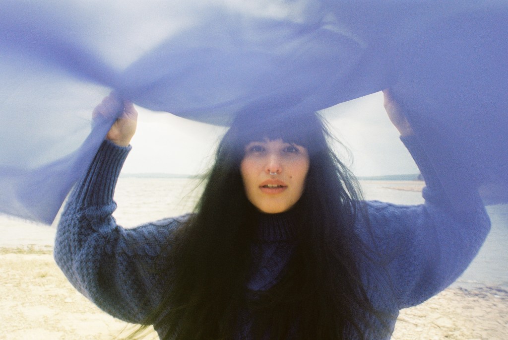 Chilean Pop Singer-Songwriter Catalina Releases Powerful New Single ...