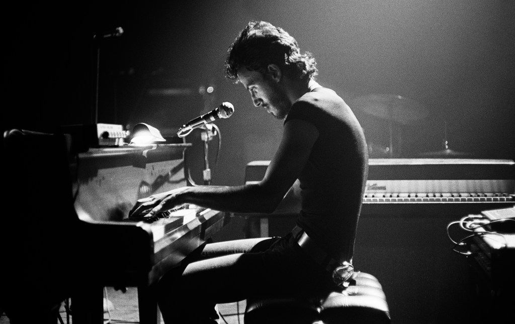 Intimate New Bruce Springsteen Exhibit Coming To Boston's FARHOF In ...