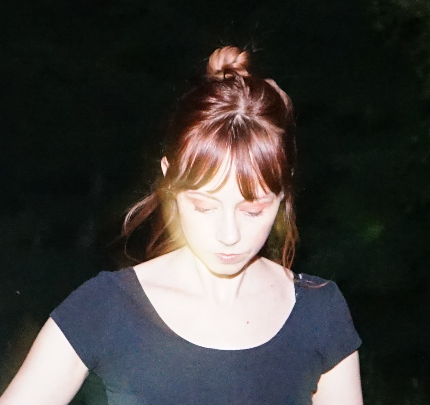 Steph Green Brings Melancholic Tranquility On New Single 'Hold Me Under ...