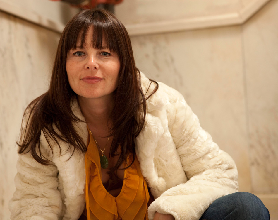 Maureen Toth Finds Serenity Amidst Chaos & Uncertainty In Reflective ...