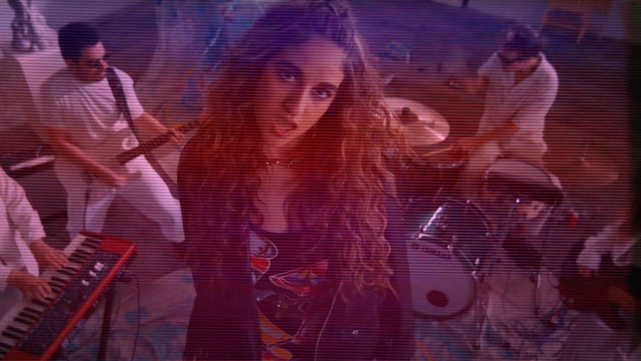 Ava Della Pietra Portrays The Artist & The Muse In Vivid Music Video ...