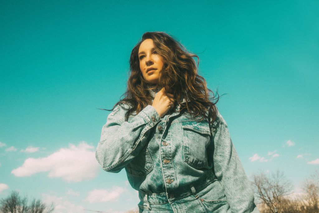 Get To Know: Soul Pop Singer-Songwriter Claire London Delivers Sultry ...